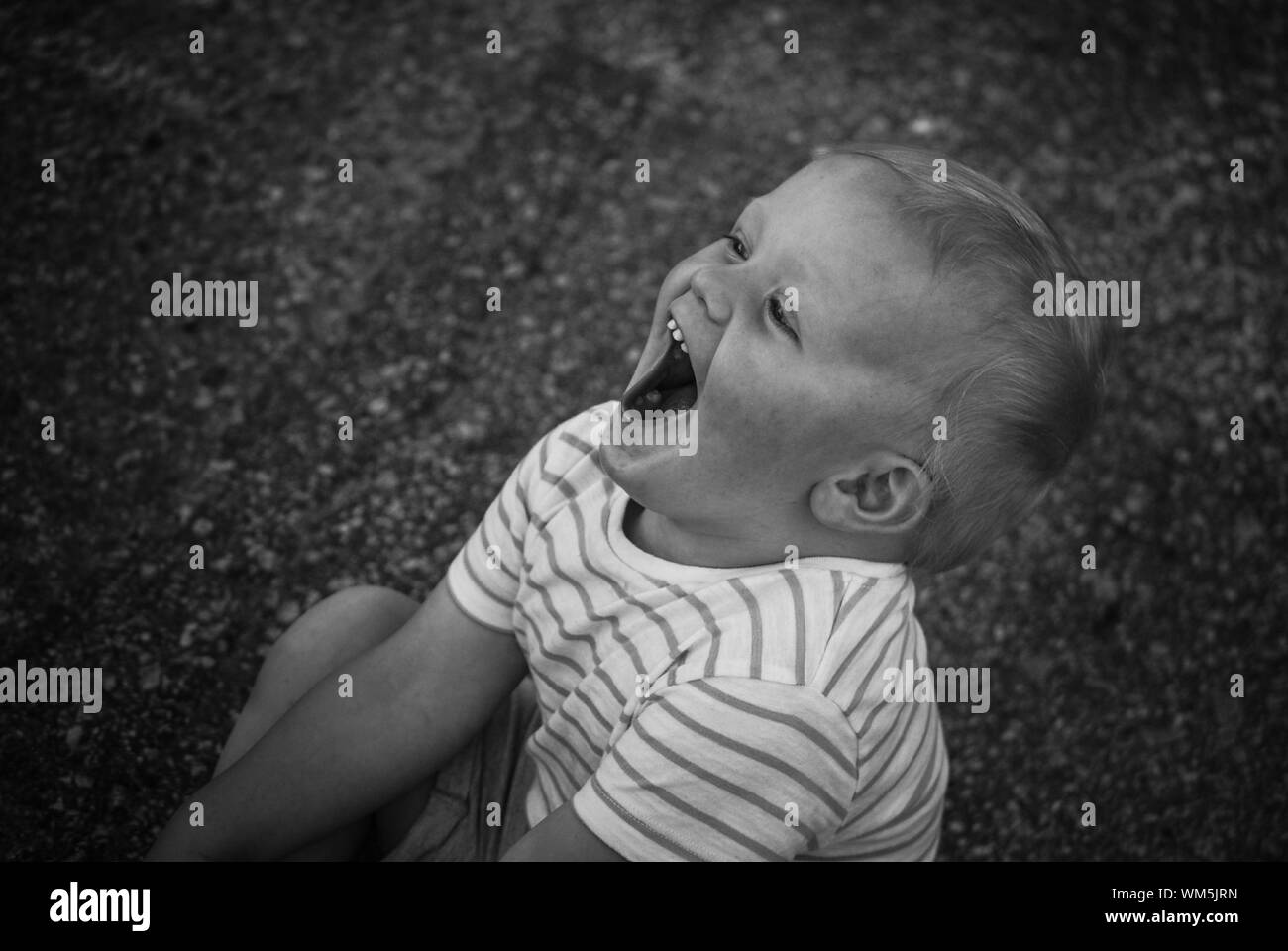 Shouting angel hi-res stock photography and images - Alamy