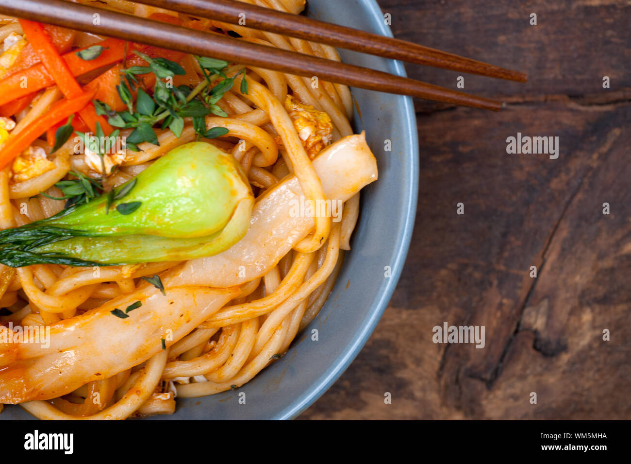 hand pulled ramen noodles Stock Photo - Alamy