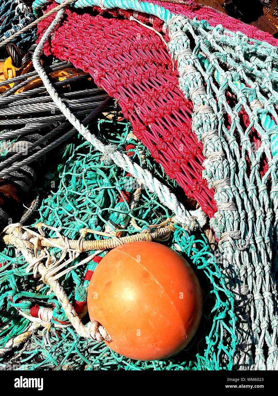 Round nets hi-res stock photography and images - Alamy