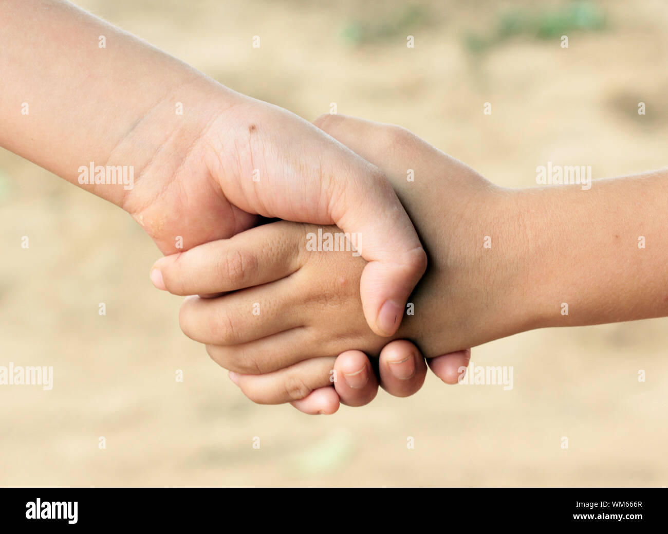 Two hands shaking hi-res stock photography and images - Alamy