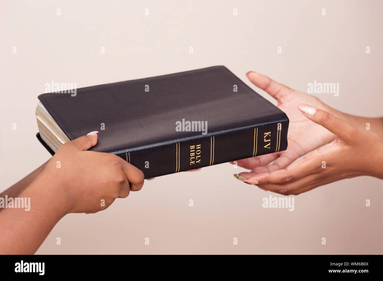 Bible close hi-res stock photography and images - Alamy