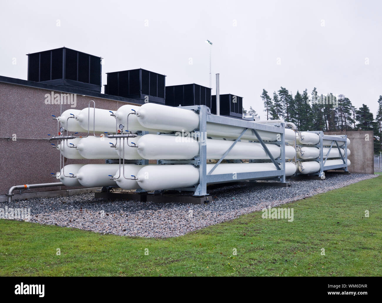 Tanks with natural gas at a industry complex Stock Photo - Alamy