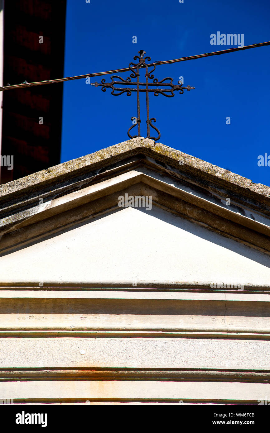 Roof Cross Section High Resolution Stock Photography and Images - Alamy