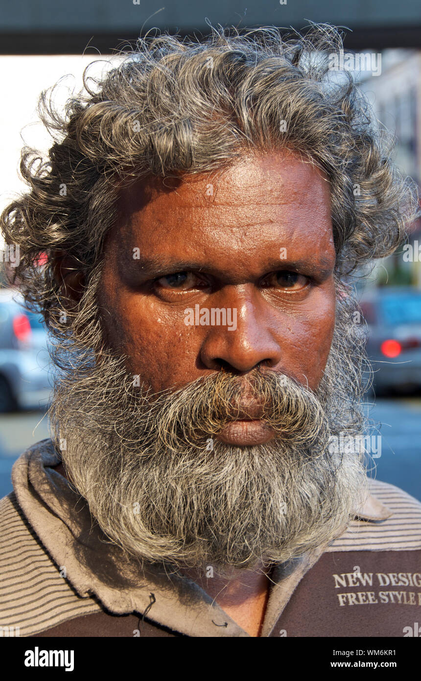 PORTRAIT OF AN INDIAN MAN IN MALAYSIA Stock Photo - Alamy