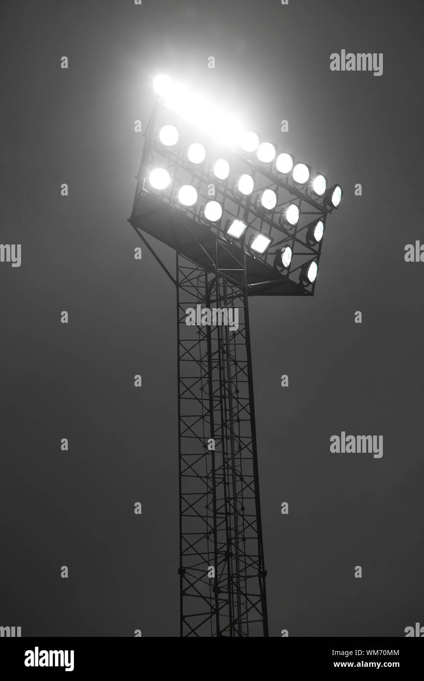 Stadium light mast tower hi-res stock photography and images - Alamy