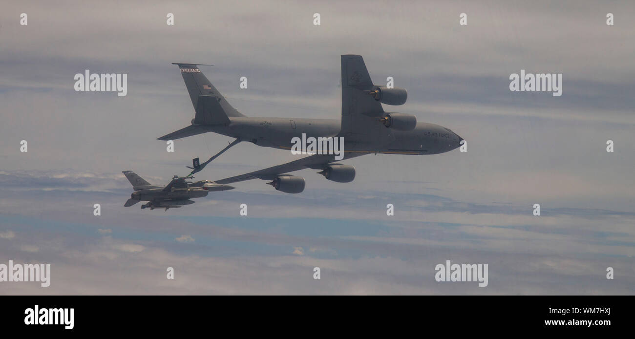 40th flts hi-res stock photography and images - Alamy