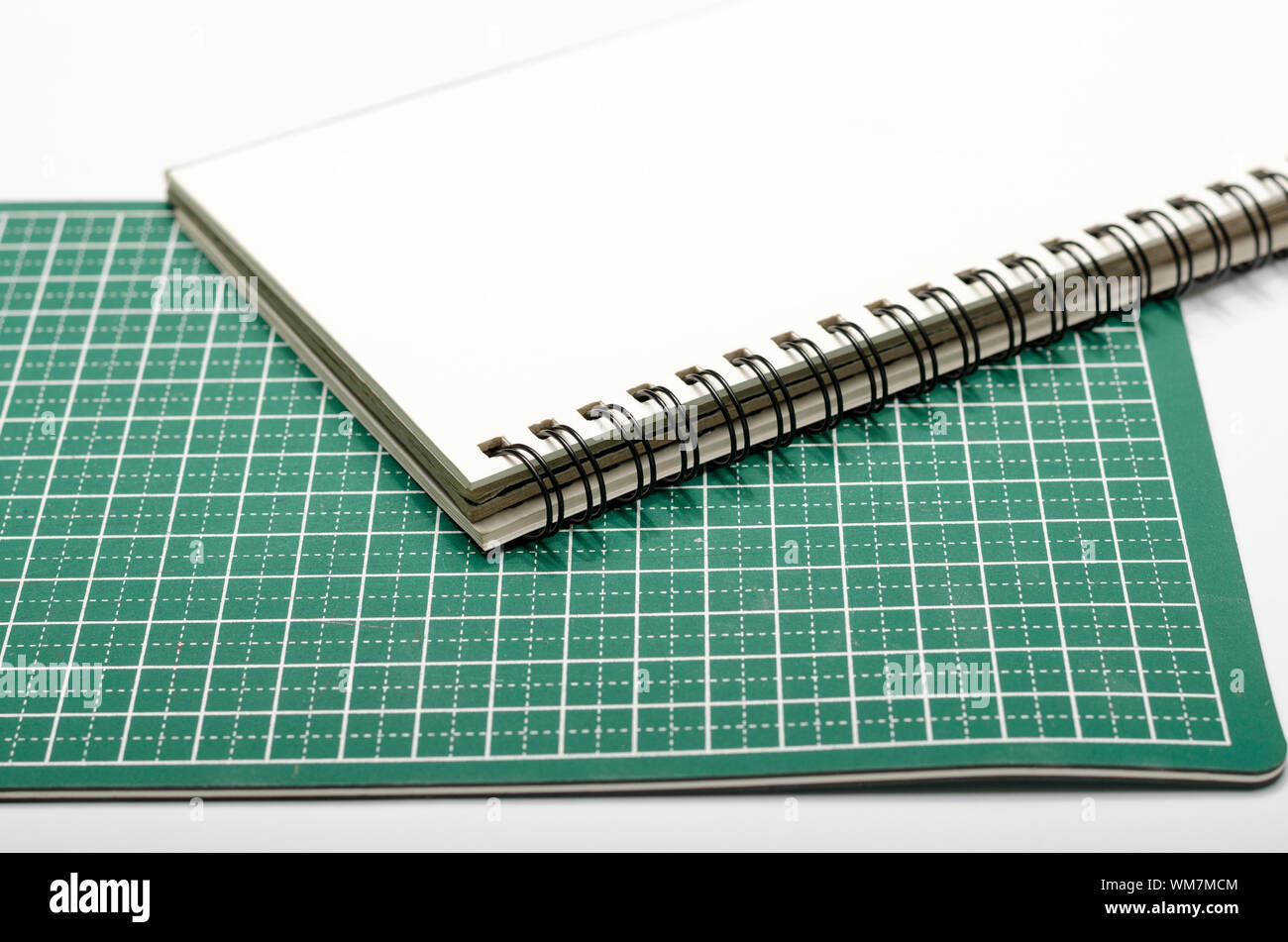 Cutting board drawing hi-res stock photography and images - Alamy