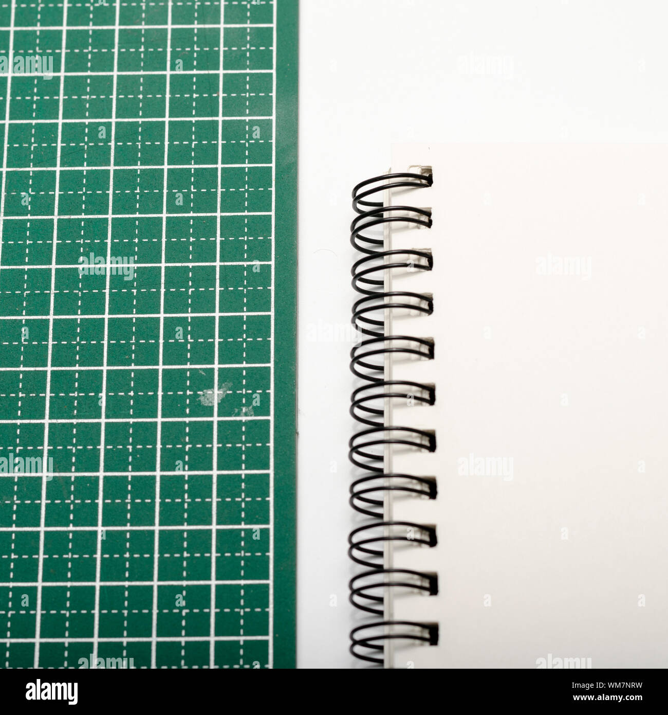 Cutting geometry hi-res stock photography and images - Alamy