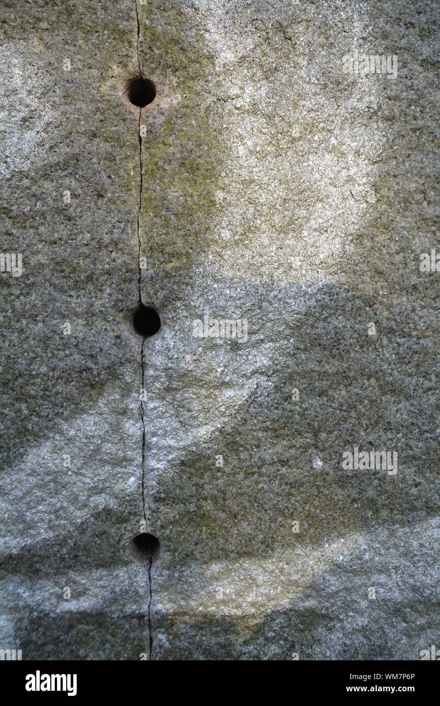 Wall holes hi-res stock photography and images - Alamy