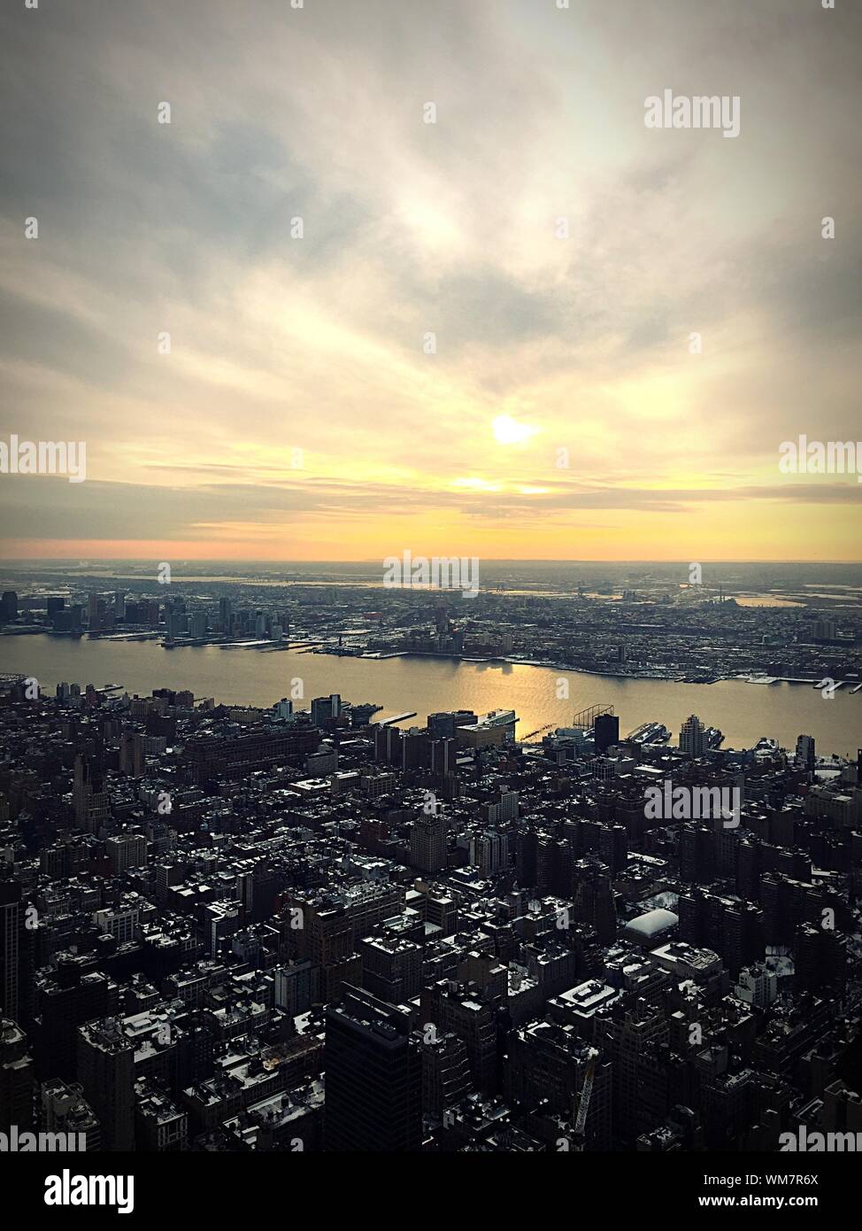 Ariel view of city sunset hi-res stock photography and images - Alamy