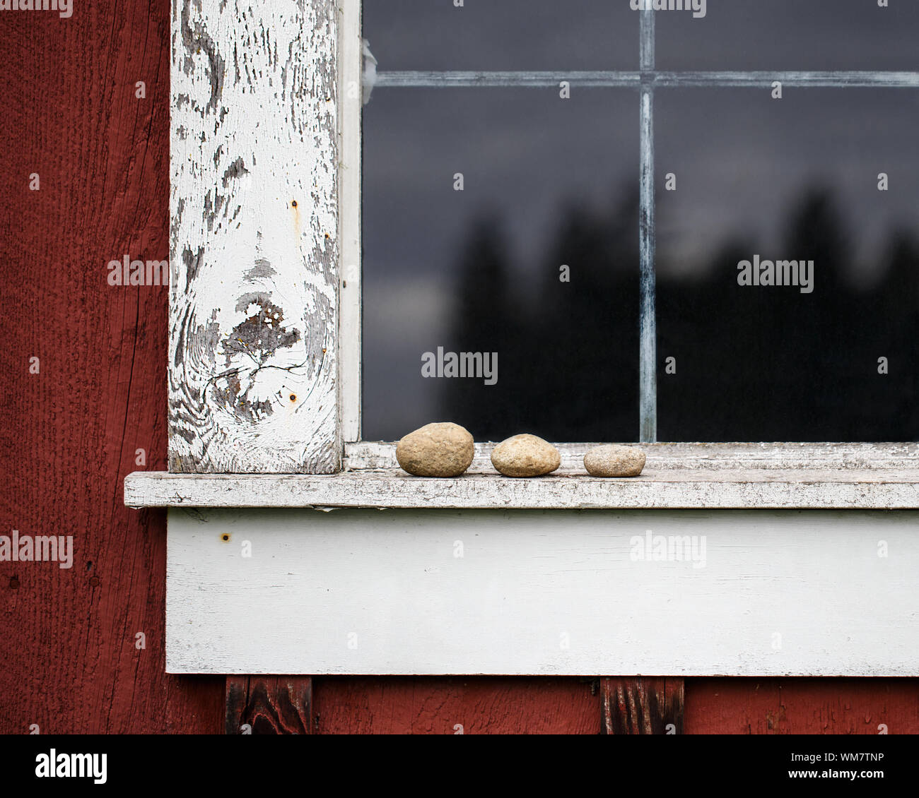 Window of rocks hi-res stock photography and images - Alamy