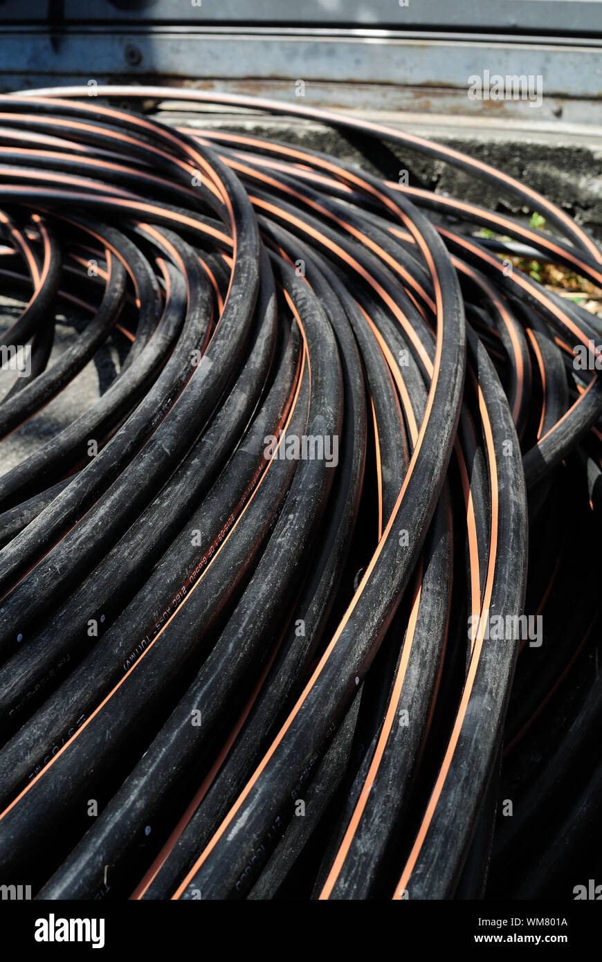 Black power cables hi-res stock photography and images - Alamy
