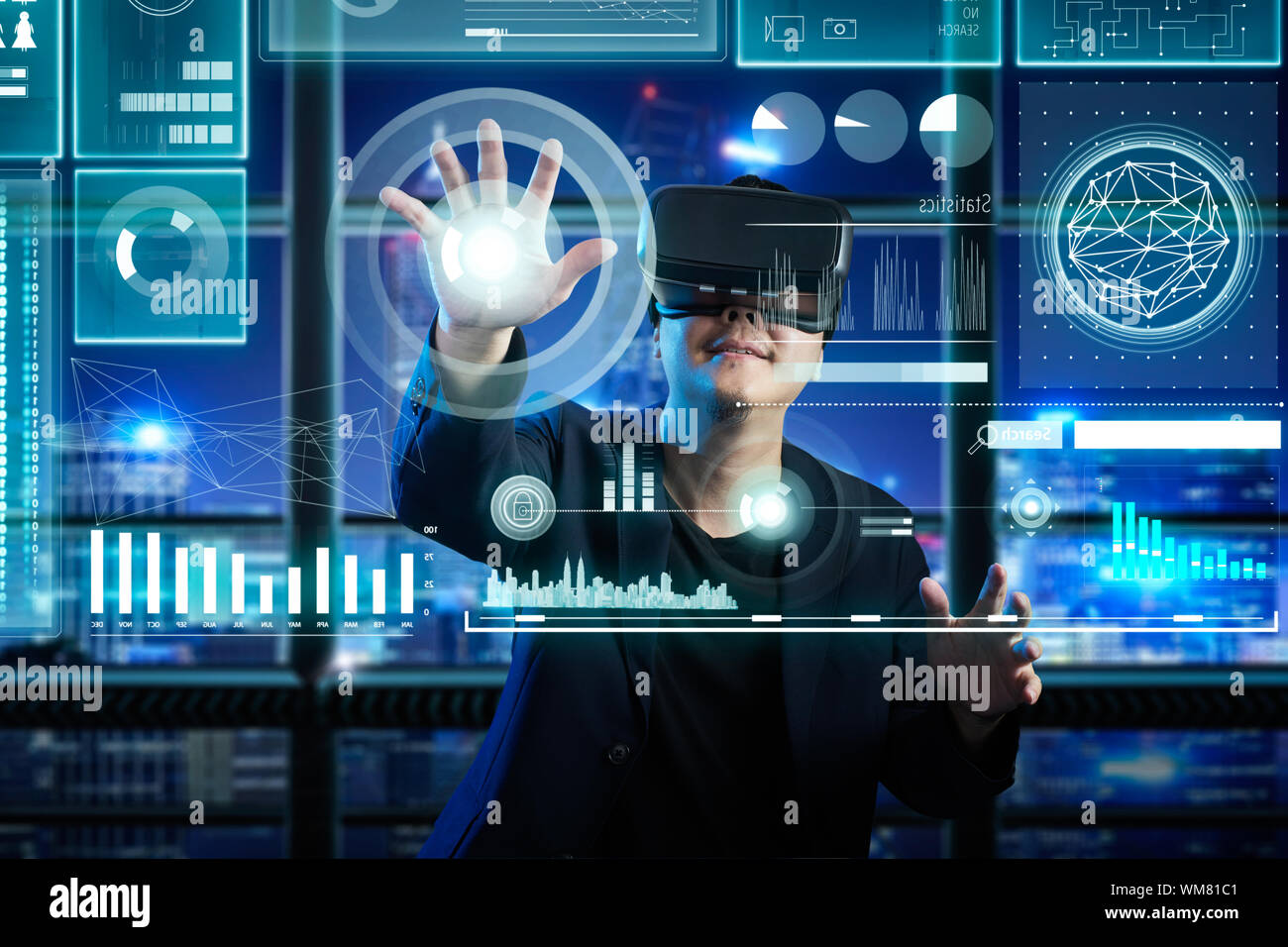 Virtual interface hi-res stock photography and images - Alamy