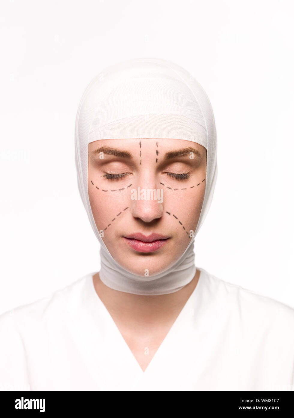 Surgery closed sign hi-res stock photography and images - Alamy