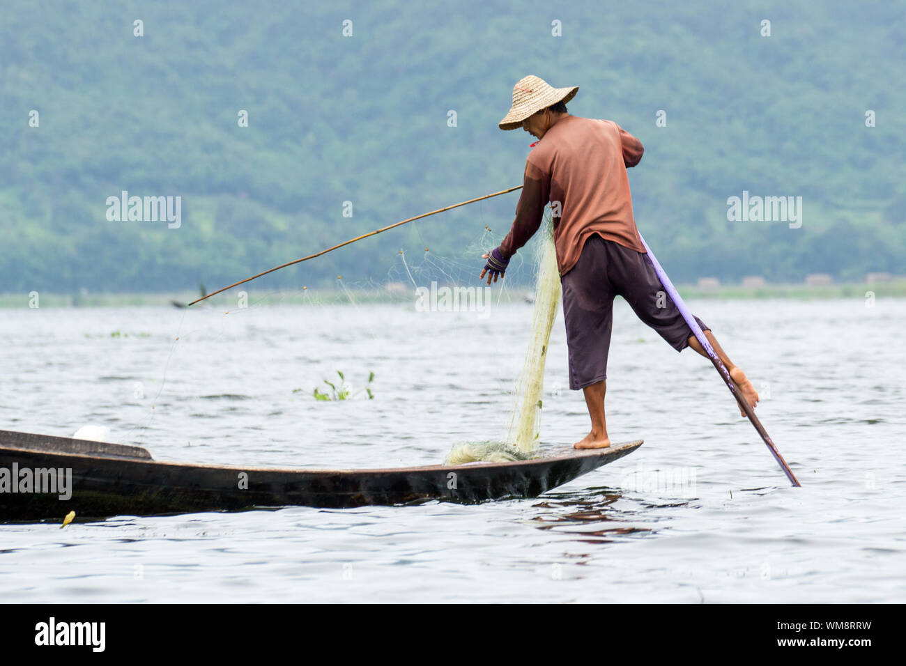 Leg rowing technique hi-res stock photography and images - Alamy