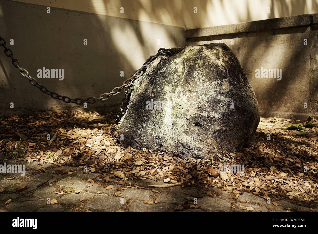 Rock of the chain hi-res stock photography and images - Alamy