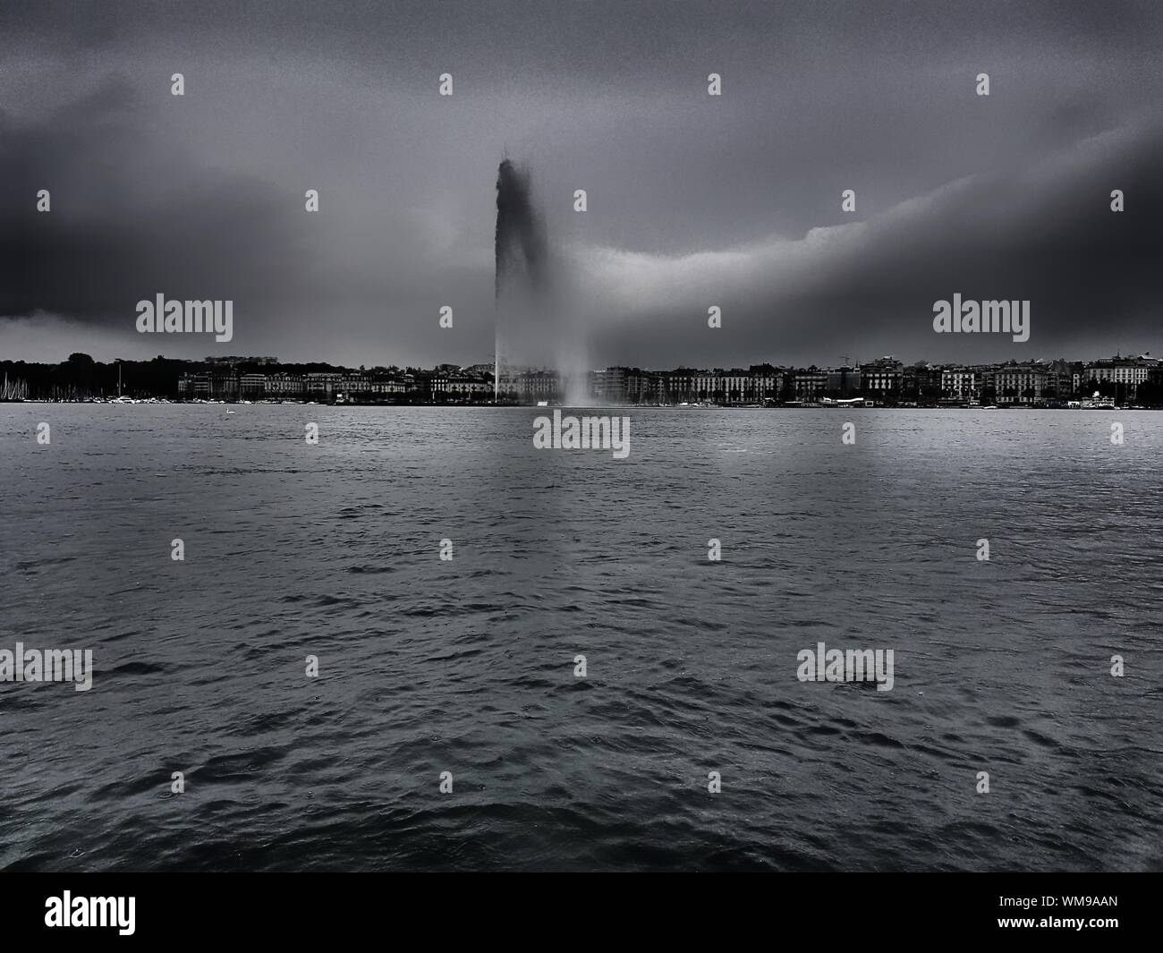 Power at the sea fountain hi-res stock photography and images - Alamy