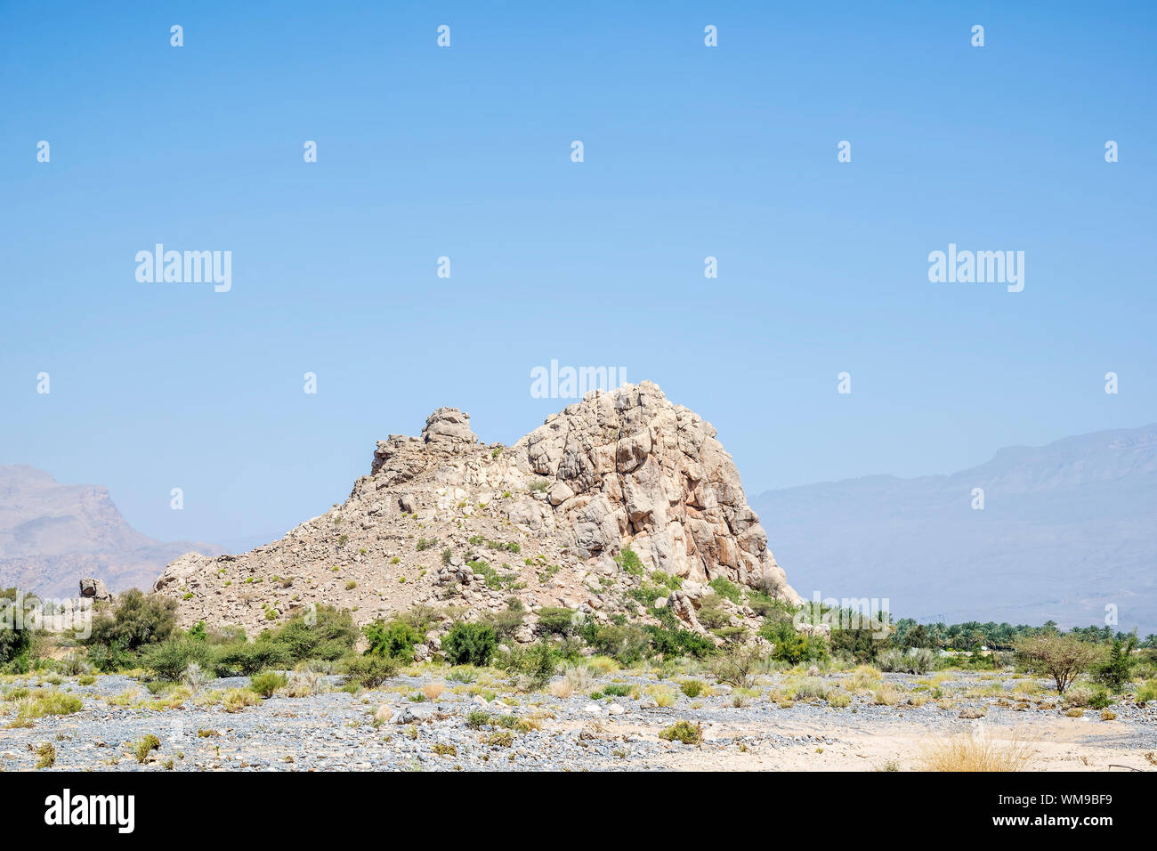 Image of rocks in a landscape in Oman Stock Photo - Alamy