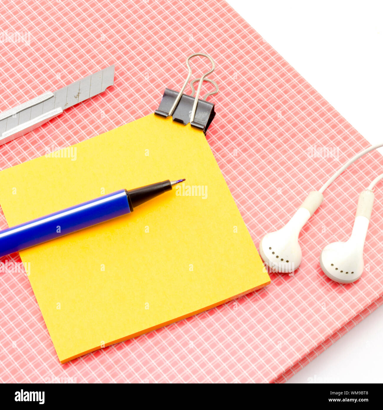 sticky note with supplies isolated on white background Stock Photo - Alamy