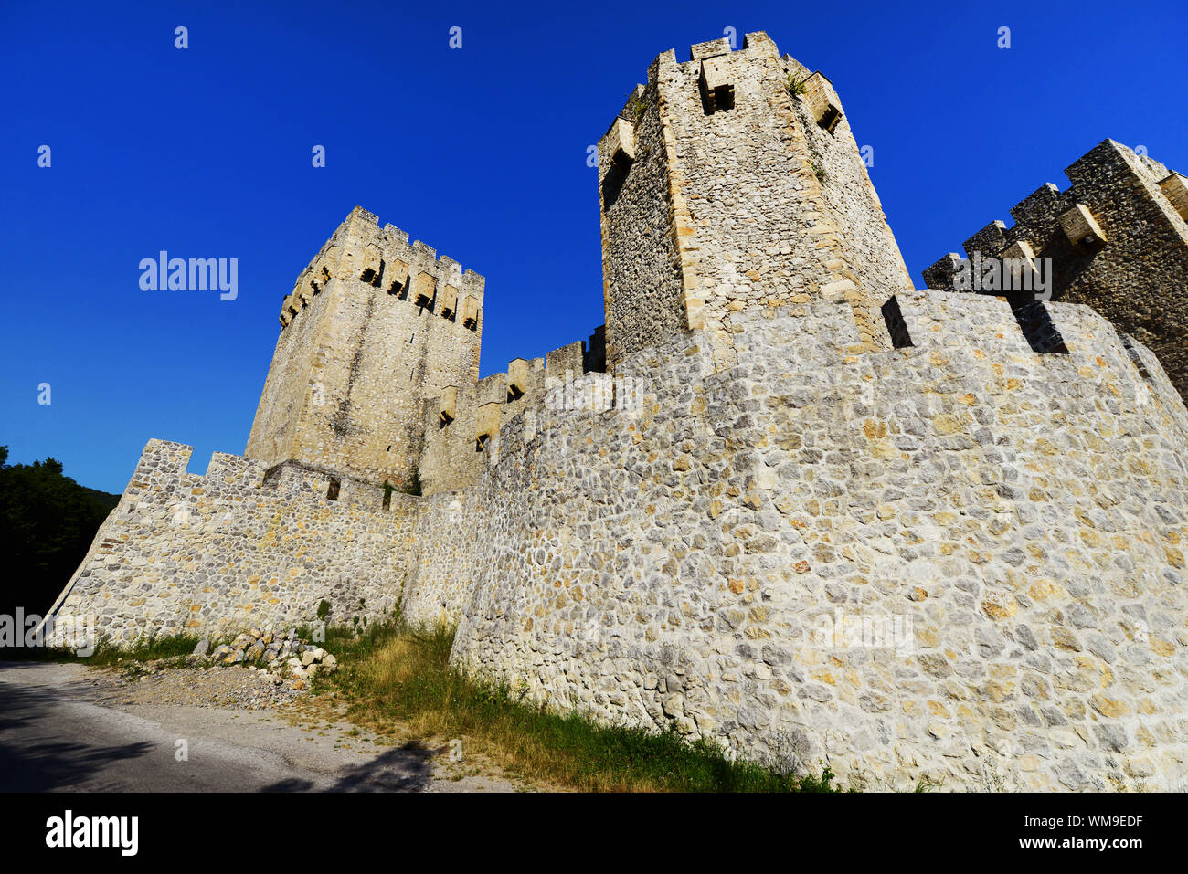 15th century medieval fortification hi-res stock photography and images ...