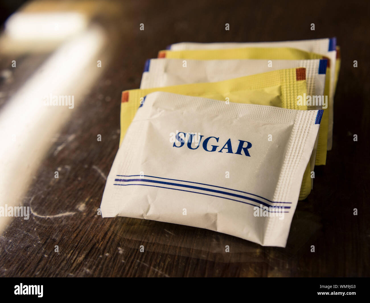 Paper packets hi-res stock photography and images - Alamy