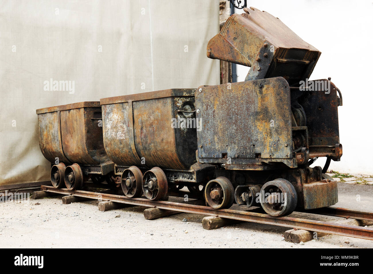 Rusty train car hi-res stock photography and images - Alamy