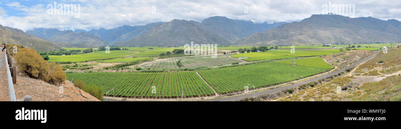 Panoramic view to the west from the N1 road to the mountains of the Hex ...