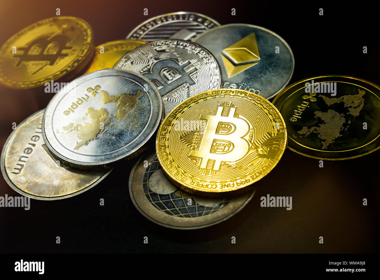 physical version of bitcoin that is a new virtual money world ...