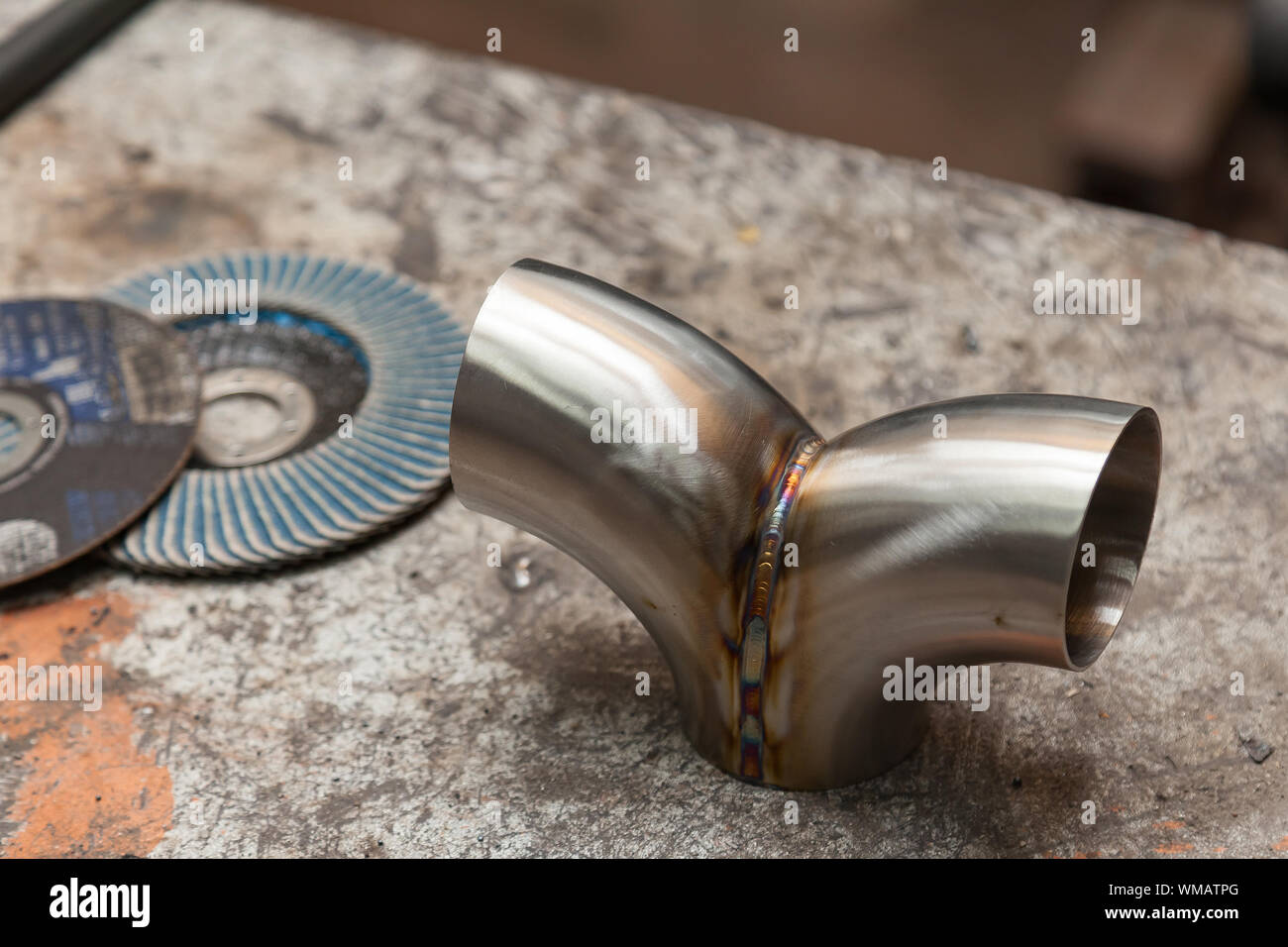 Argon electrode hi-res stock photography and images - Alamy
