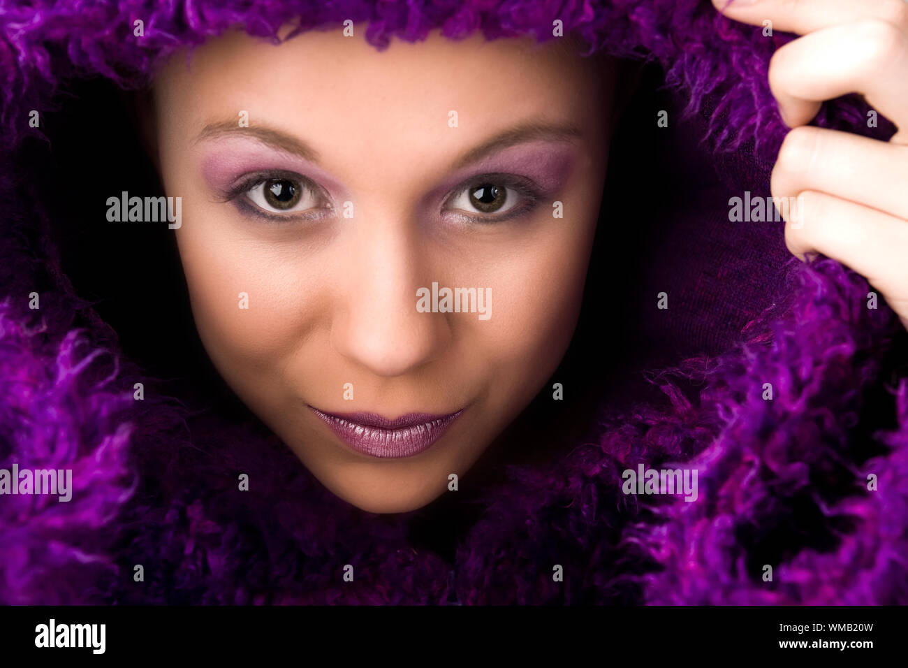 Hypnotizing a woman hi-res stock photography and images - Alamy