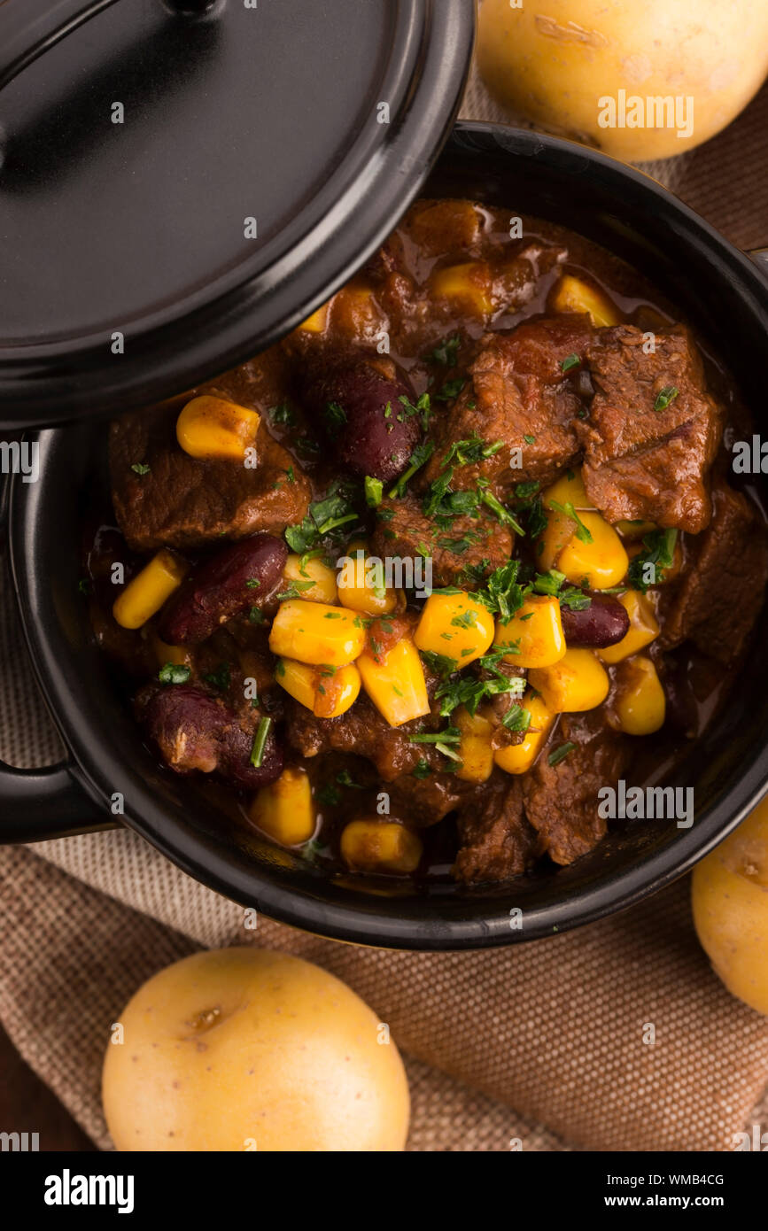 Traditional bean crock hi-res stock photography and images - Alamy