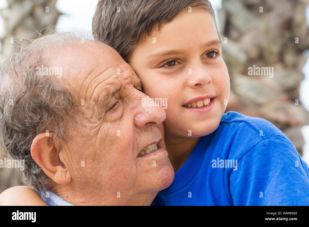 Grandfather grandson hi-res stock photography and images - Alamy