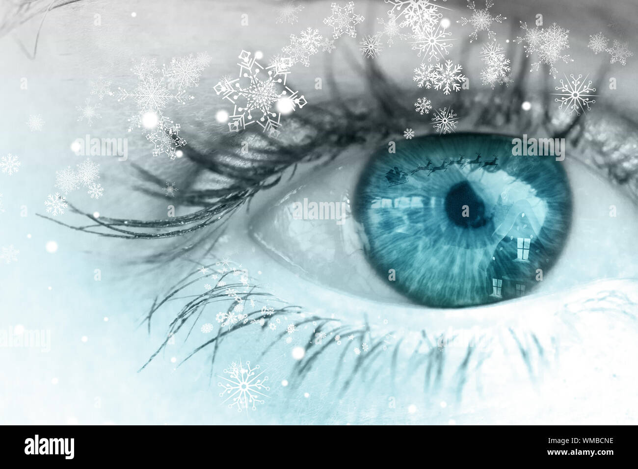 Still house falling hi-res stock photography and images - Alamy