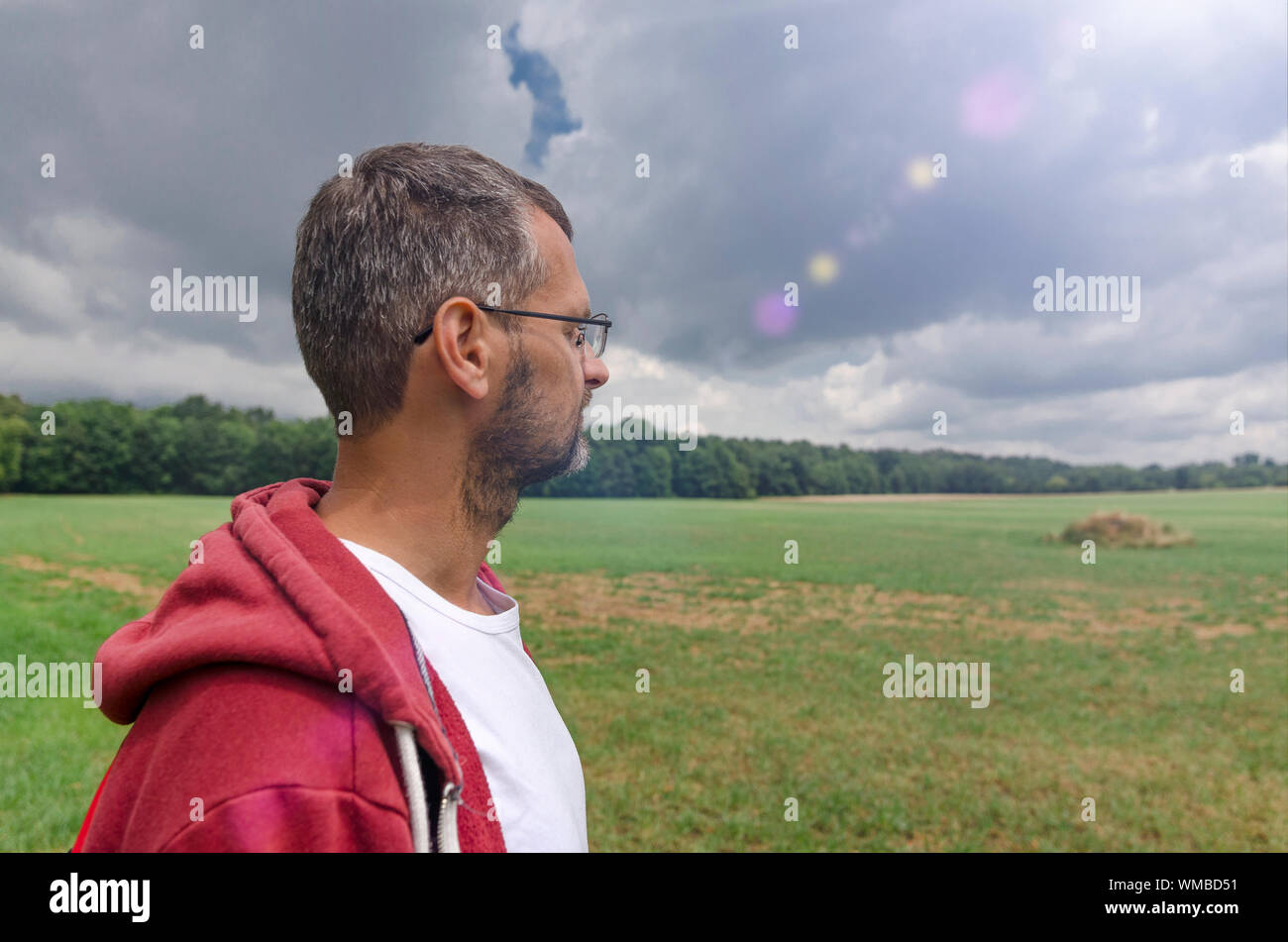 Observing weather hi-res stock photography and images - Alamy