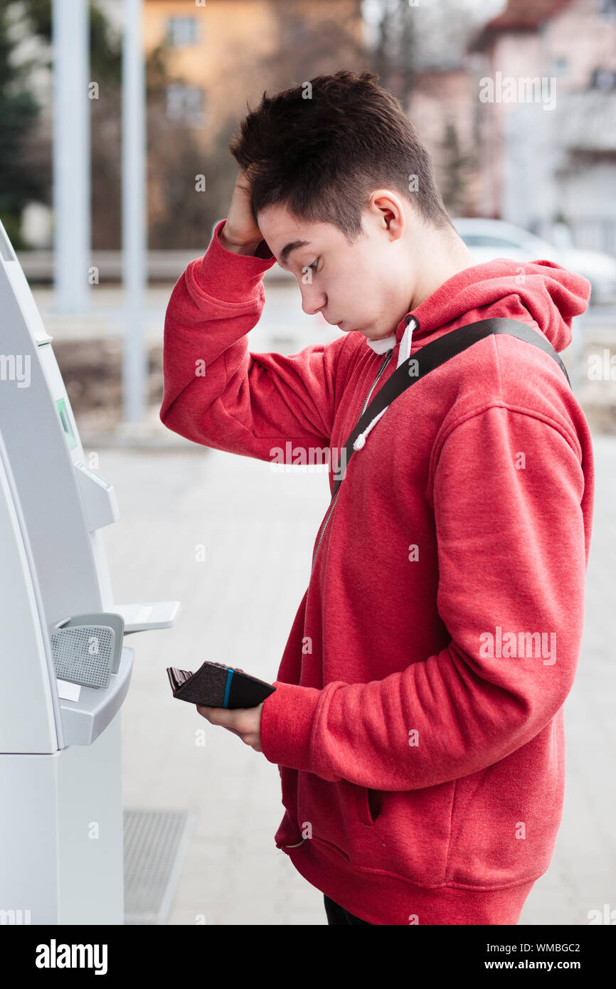 Man At Atm High Resolution Stock Photography and Images - Alamy