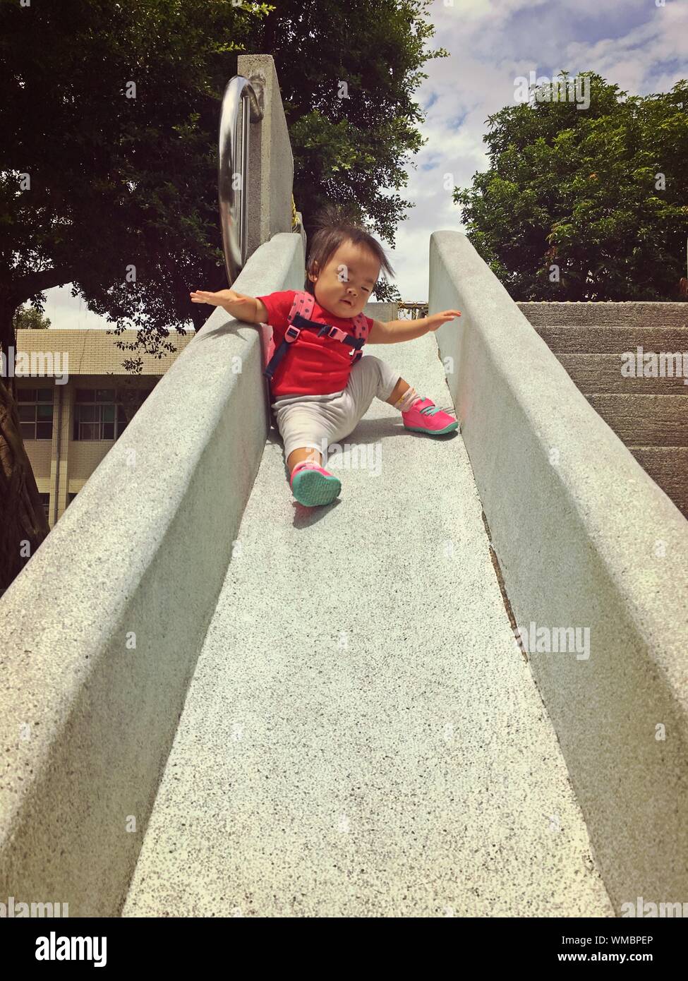 Children only slide hi-res stock photography and images - Alamy