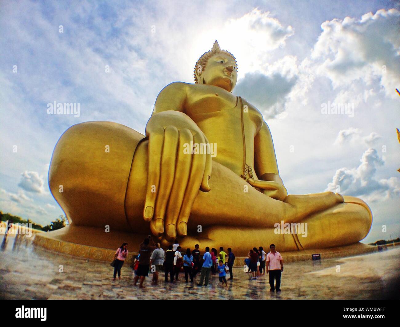 We the people statue hi-res stock photography and images - Alamy