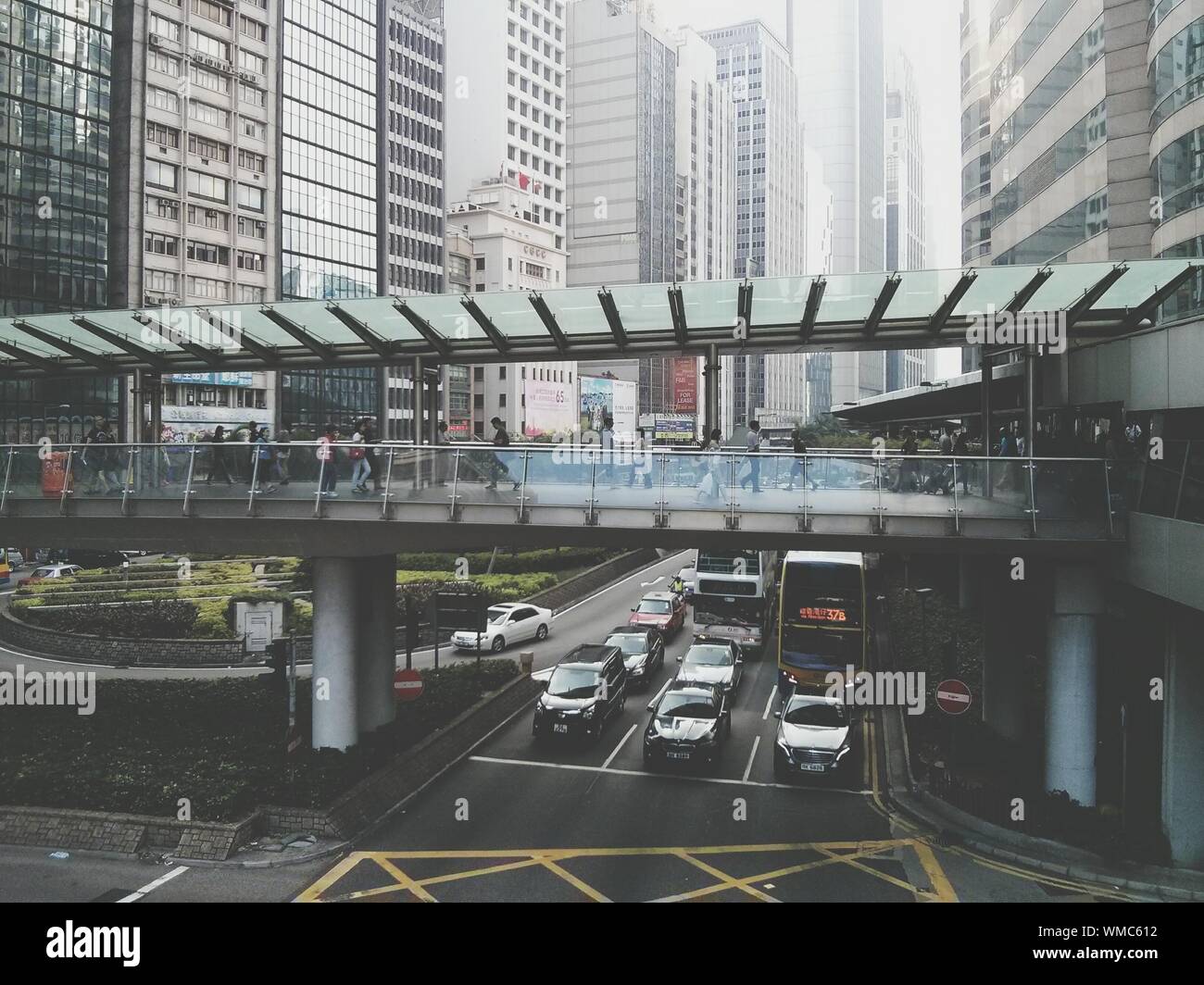 Pedestrian walkway bridge hi-res stock photography and images - Alamy