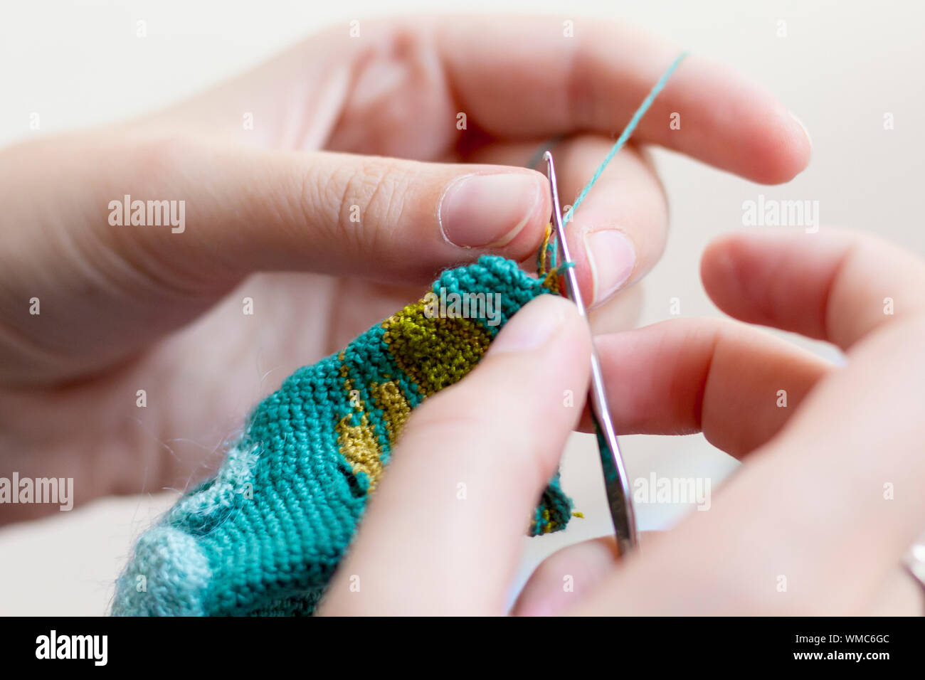 Hand crocheting hi-res stock photography and images - Alamy