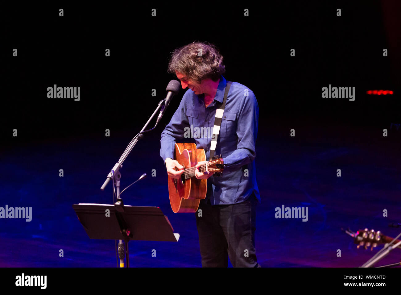 Snow Patrol performing the first show of their acoustic tour at Perth ...