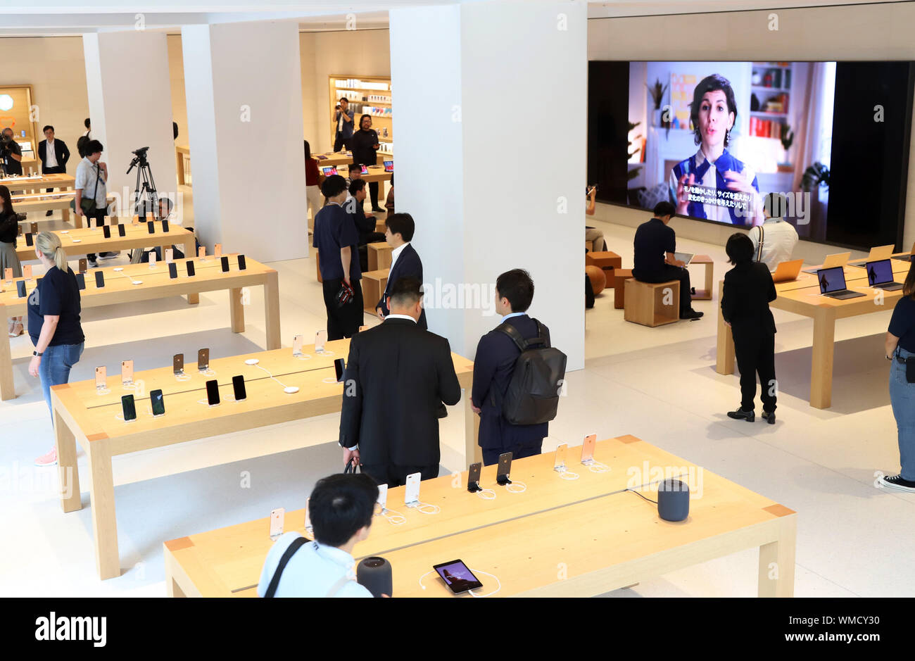 September 5, 2019, Tokyo, Japan - Apple Japan's new store "Apple ...