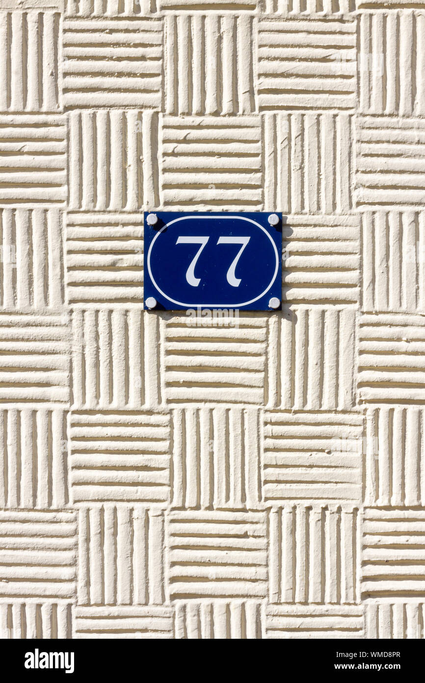 Squares london nobody hi-res stock photography and images - Alamy