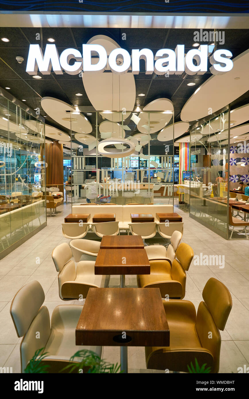 Mc donalds store in dubai hi-res stock photography and images - Alamy