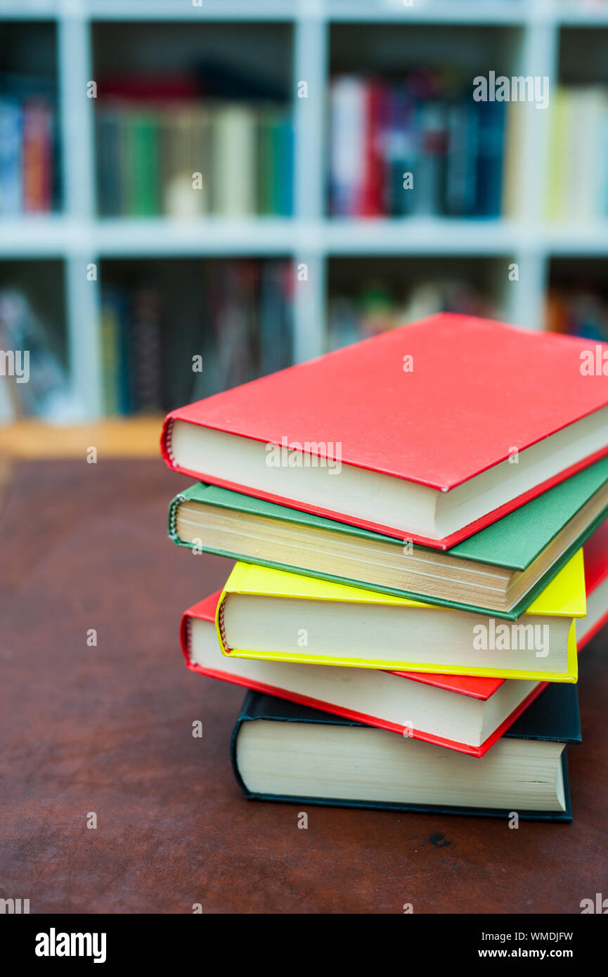 Books desk not computer hi-res stock photography and images - Alamy