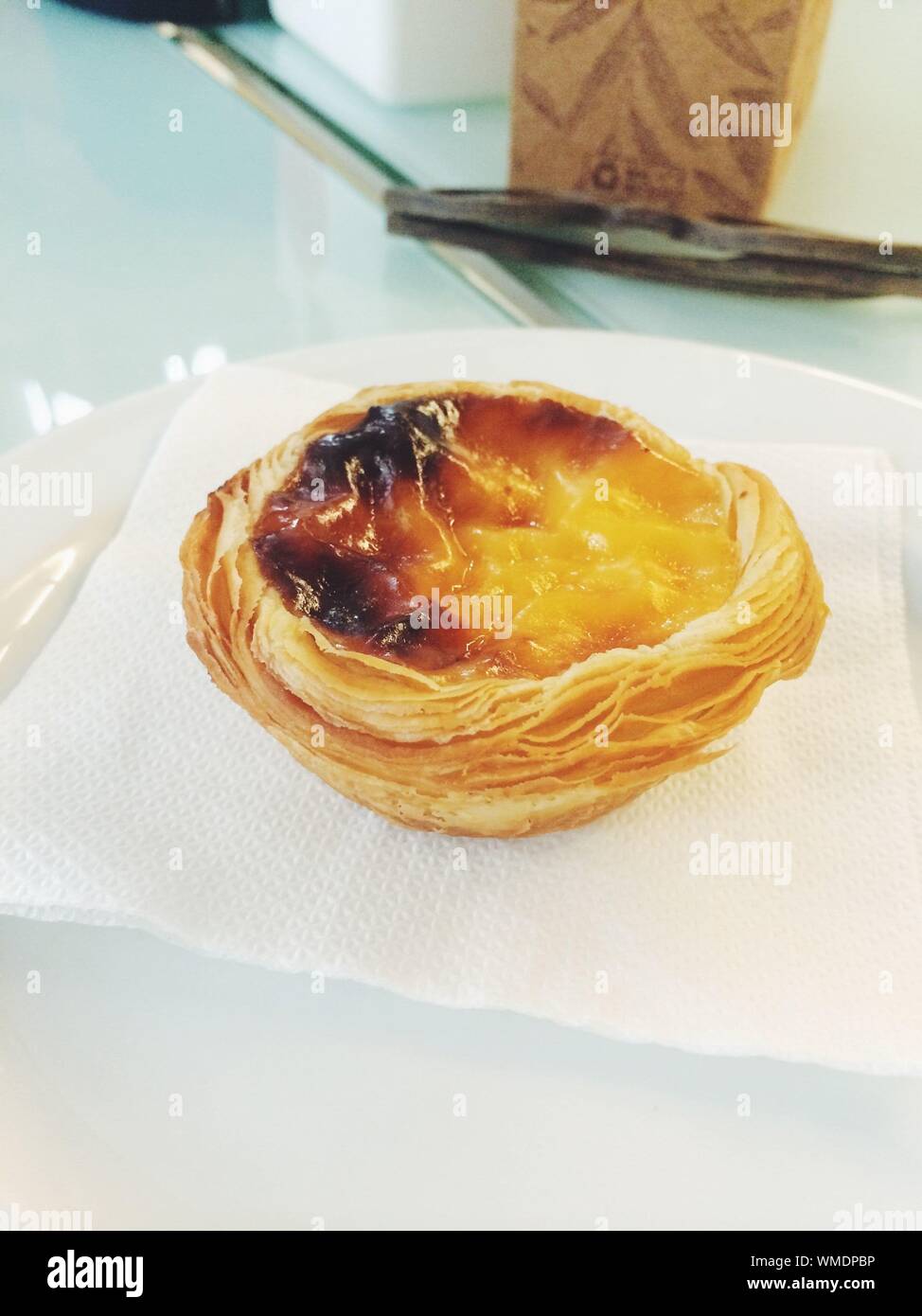 Pastel de nata plate hi-res stock photography and images - Alamy