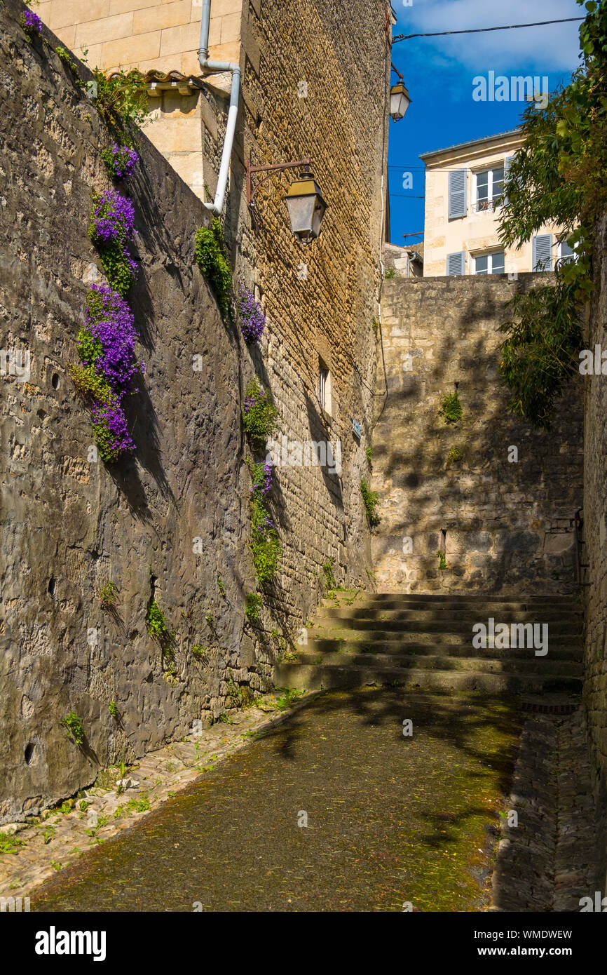 Niort, France - May 11, 2019: A street view in Old Town of Niort, Deux ...
