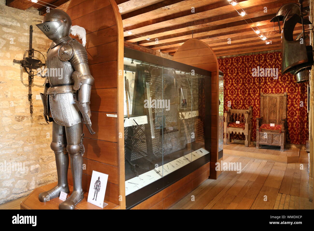Hever castle kent interior hi-res stock photography and images - Alamy