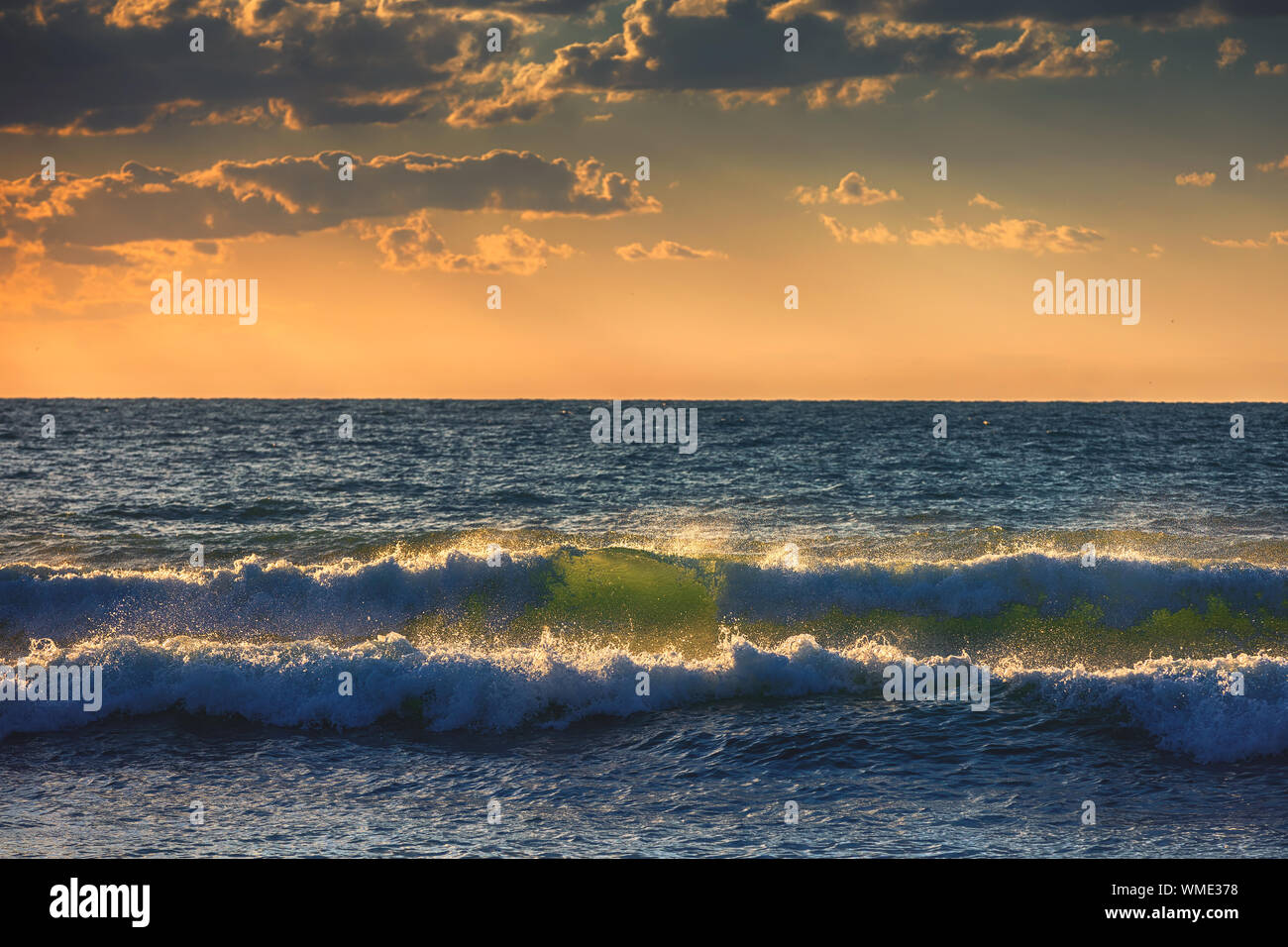 Beautiful surf green sea hi-res stock photography and images - Alamy