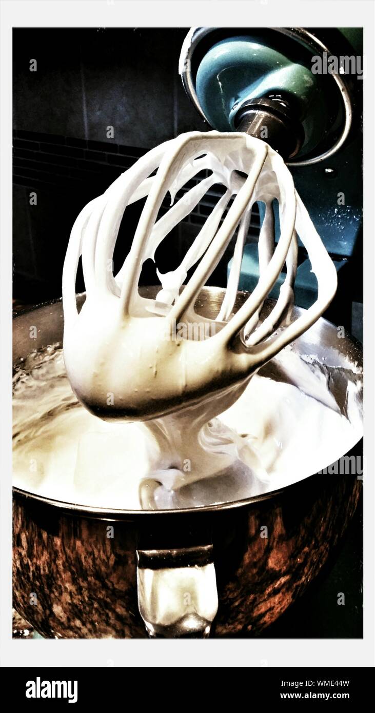 Cream mixer hi-res stock photography and images - Alamy