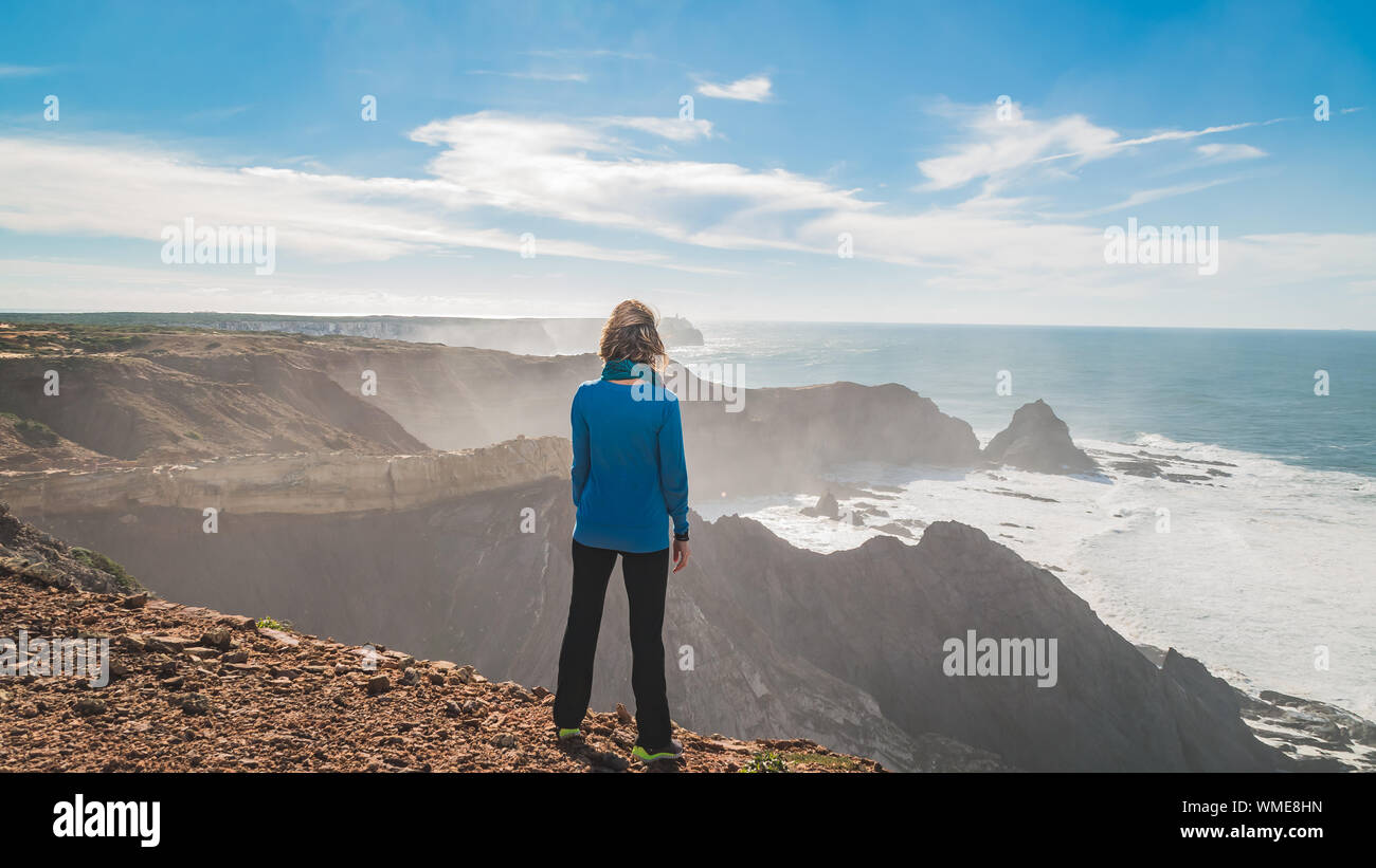 Woman beauty outdoors looking back hi-res stock photography and images ...